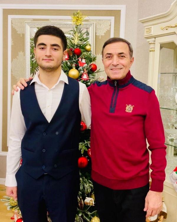 Mənsum İbrahimovdan oğlu ilə bağlı paylaşım